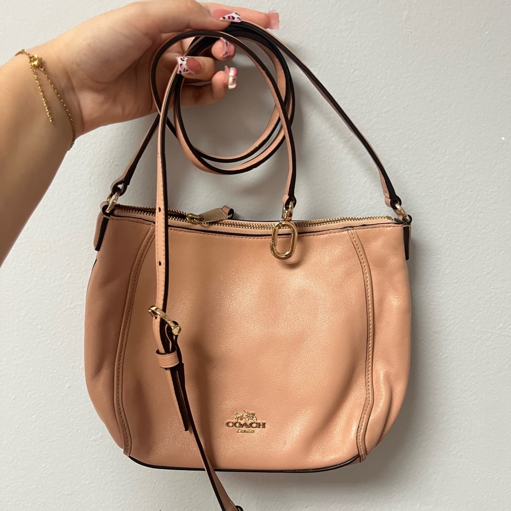 Coach Shoulder Bag Peach/Tan Leather Condition: Brand… - Gem